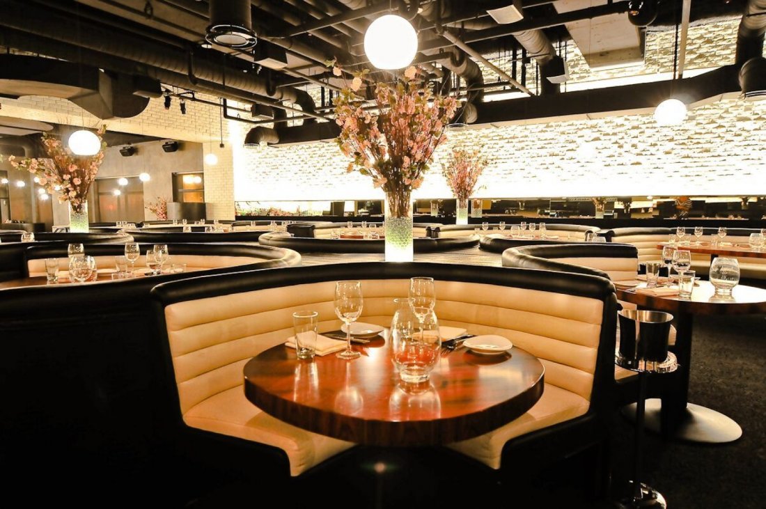 Enjoy Vibe Dining on Christmas Eve and Christmas Day at STK Atlanta ...
