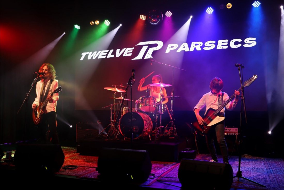 Twelve Parsecs Ghost Hug Single Launch, Mojo's Fremantle, 17 September ...