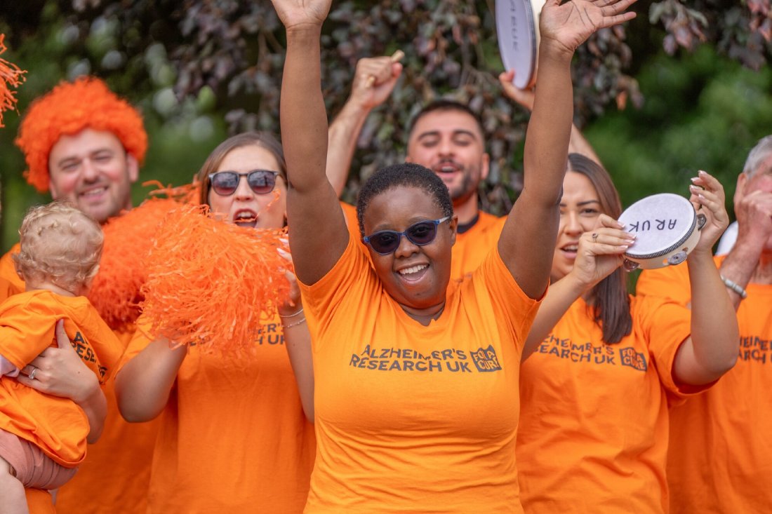 Cheer Squad VOLUNTEER | Edinburgh Marathon Festival | Sun 26 May 2024 ...