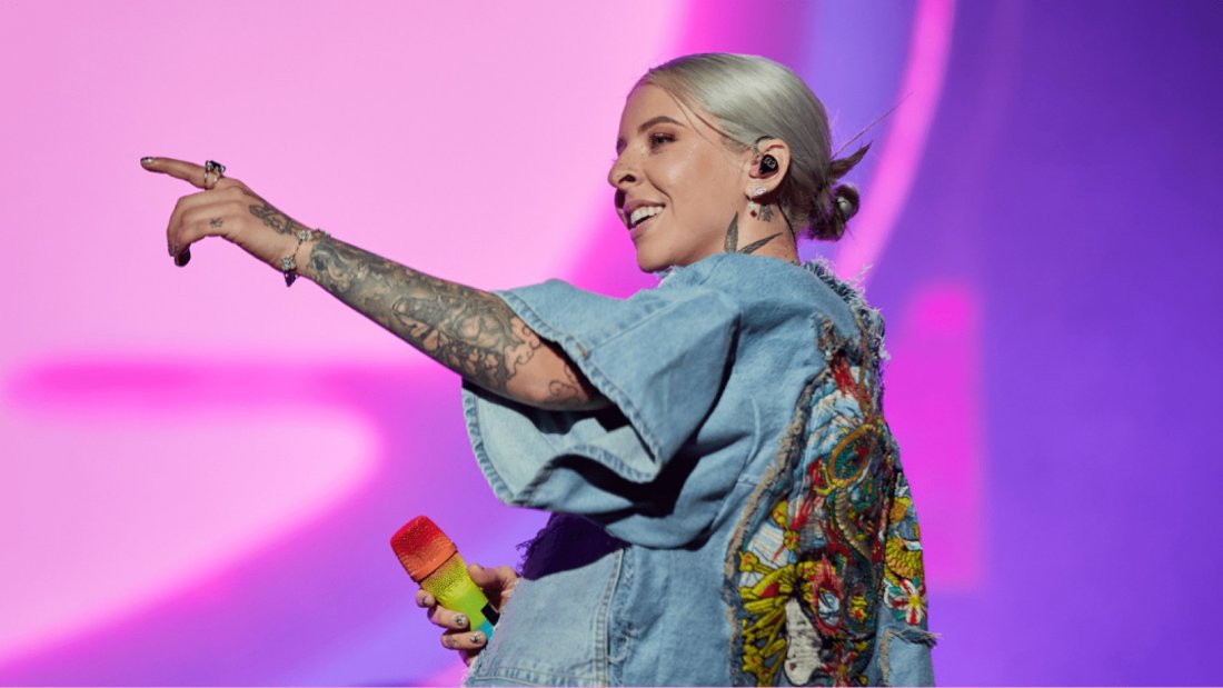 Young Miko AT Hartford HealthCare Amphitheater, Bridgeport, CT Tickets ...