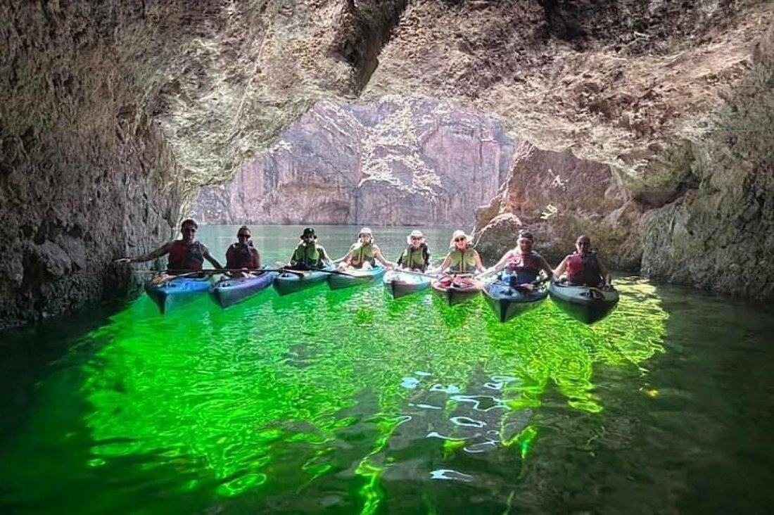 Emerald Cave Kayaking Trip Guided from Willow Beach to Gaugers Station (2pm time), Willow Beach ...
