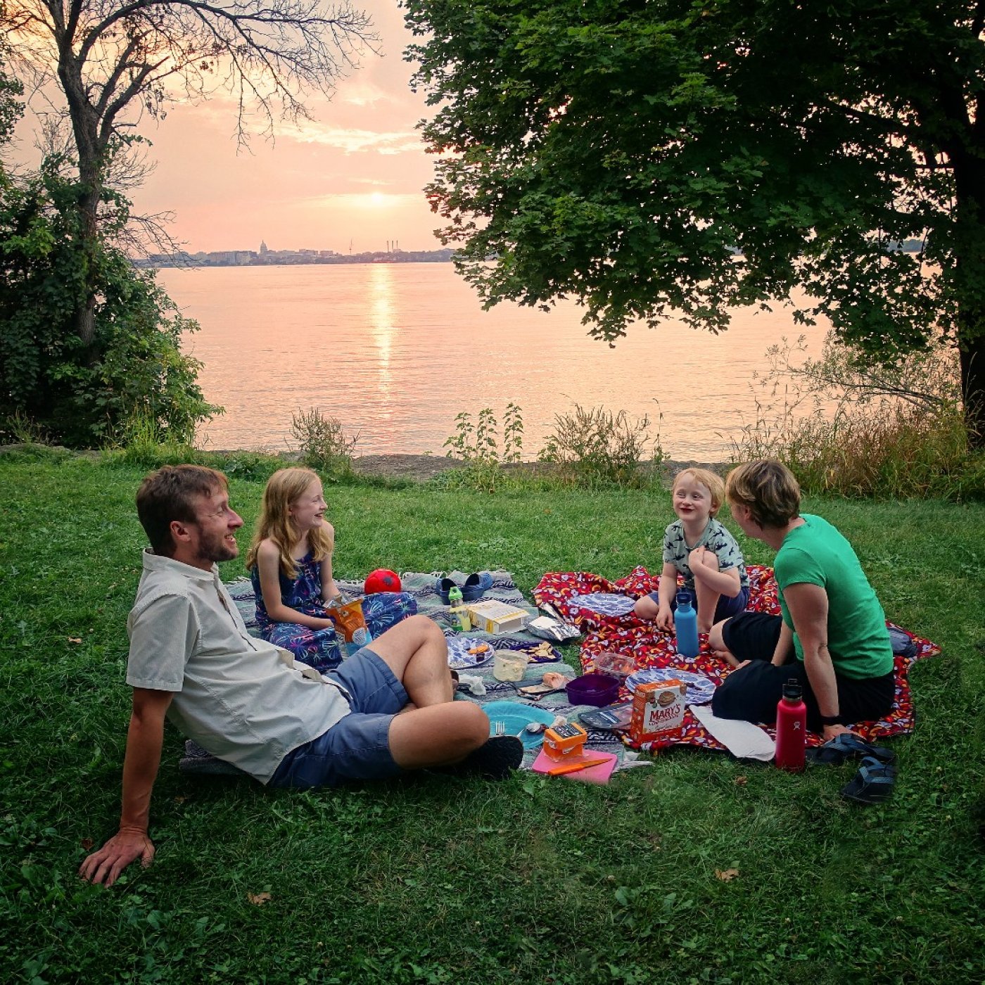 Sunset Games, San Damiano Park, Madison | AllEvents