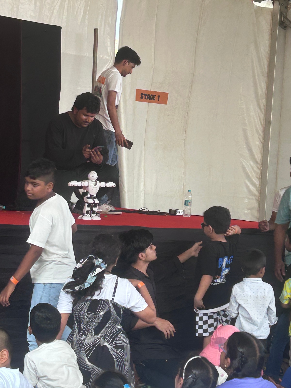 Giant Light Puppet Show in Mumbai – June 4, 2026 | AllEvents